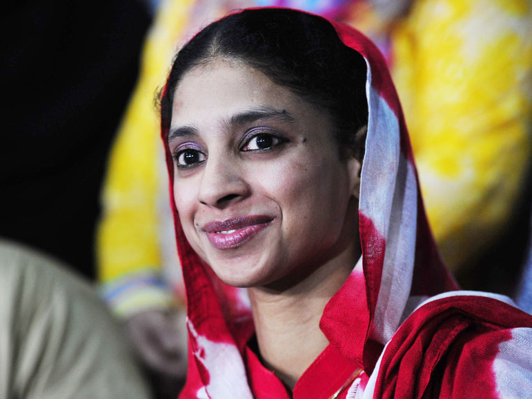 geeta is returning to India - Anandabazar