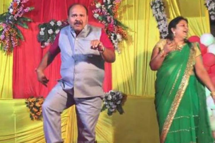 Sanjeev Shrivastava | Sanjeev Shrivastava aka dancing uncle has become ...