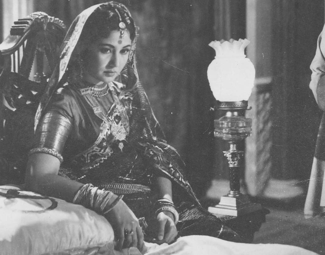 Entertainment News | Meena Kumari: A look back on Bollywood actor on ...