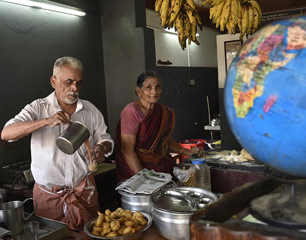National news | Meet this Kerala's tea seller who visited 23 countries ...