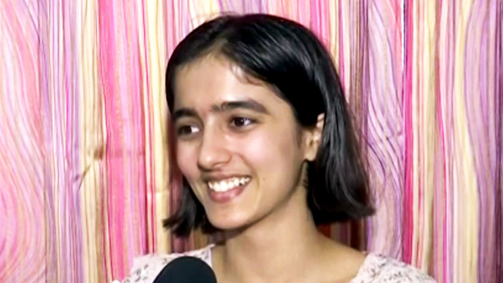 Shanan Dhaka | 19 year old Shanan Dhaka the Entrance topper of NDA’s ...