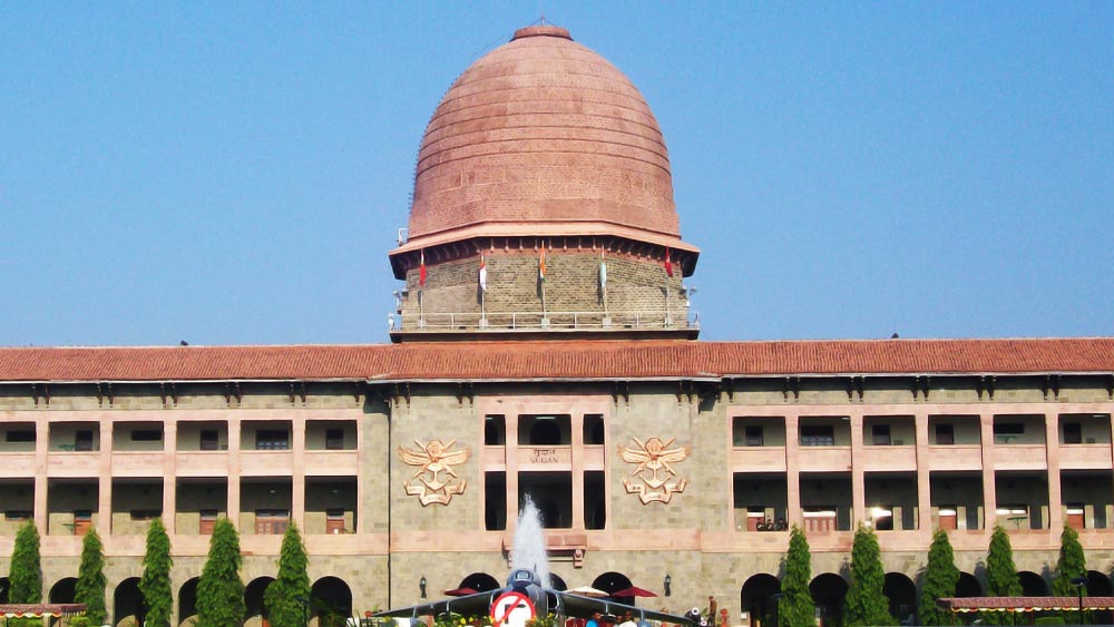 Shanan Dhaka | 19 year old Shanan Dhaka the Entrance topper of NDA’s ...