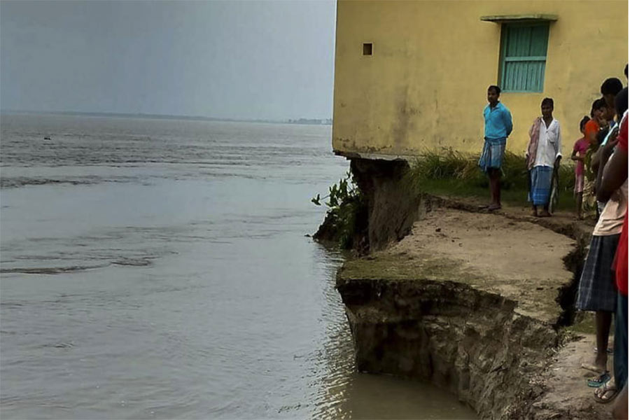 River Erosion Ratua | River Erosion started at Ratua area of Malda ...