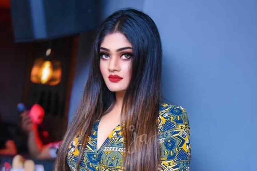 Bengali serial actress Misty Singh is hospitalized due to high fever dgtl - Anandabazar