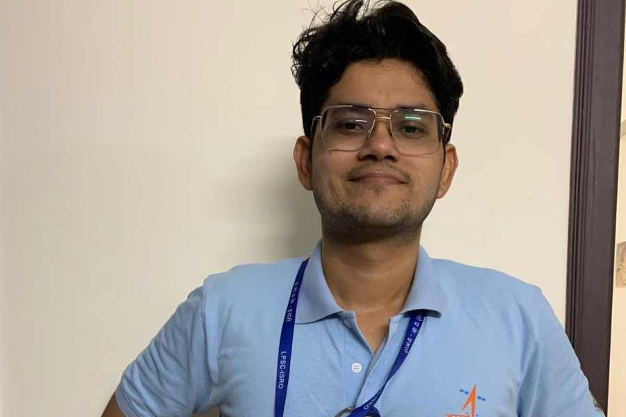 Chandrayan 3 Moon Landing | Sunny Mitra technician of ISRO was an ...