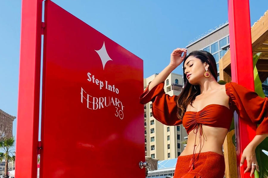 Tridha Choudhury Bollywood And Tollywood Actress Tridha Choudhury Became Famous After Her Bold