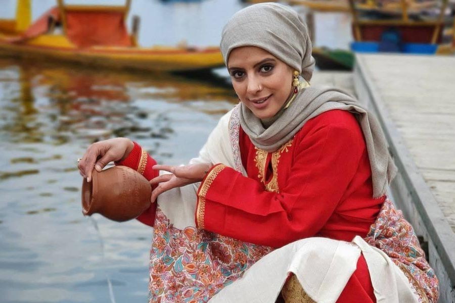 Pottery Art | Saima Shafi, a Civil Engineer known as Potter Girl from ...