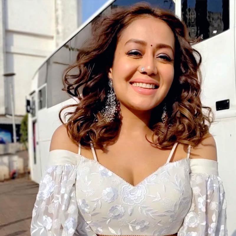 Neha Kakkar Story Of Struggle To Success Of Bollywood Singer Actor Neha Kakkar Dgtl Anandabazar