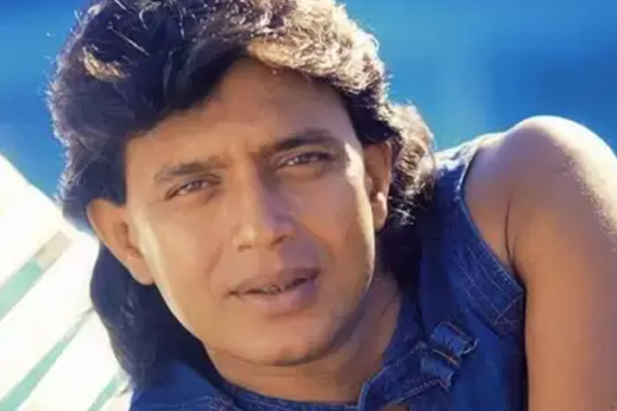 Mithun Chakraborty | Why did bollywood actor Mithun Chakraborty start ...