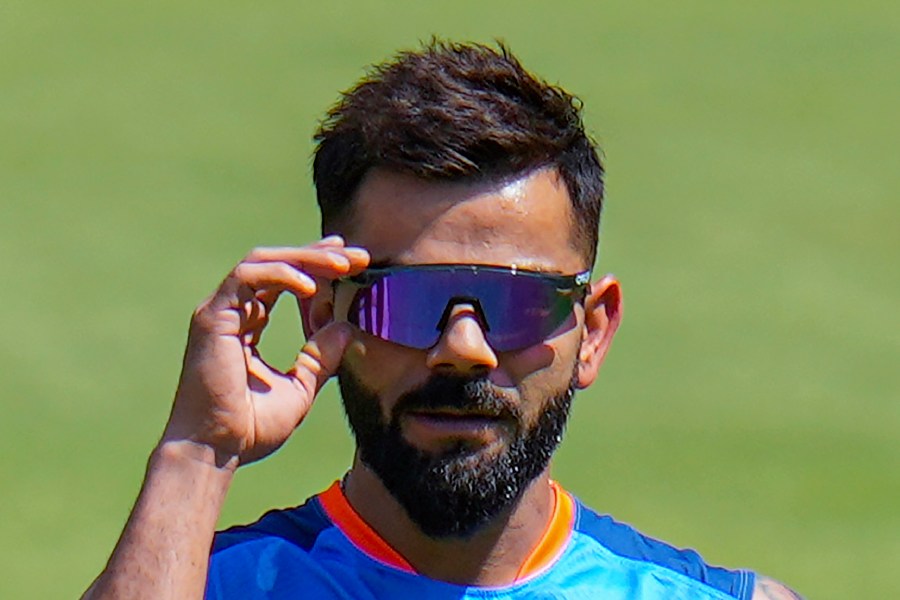 Virat Kohli India Vs Australia Virat Kohli And Marcus Stoinis Bump Virat Kohli India Vs Australia Virat Kohli And Marcus Stoinis Bump