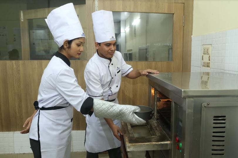 Culinary Management Course | Indian Institute of Hotel Management ...