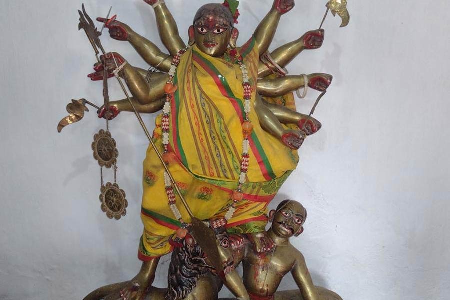 Asthadhatu Durga Idol | Durga Idol made form Asthadhatu or Eight ...
