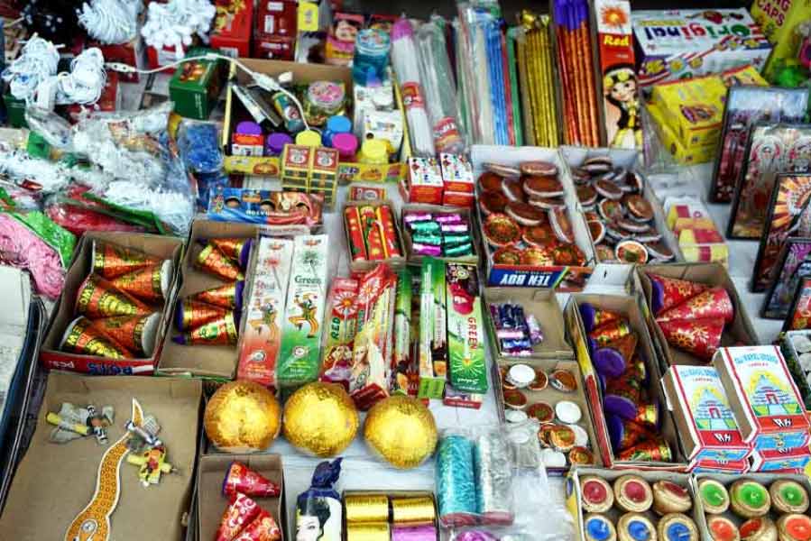 West Bengal government to increase limit of storing fire crackers ...