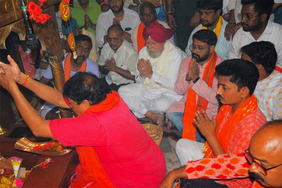 Lok Sabha Election 2024 | TMC Slams Lok Sabha Election 2024 candidate of Asansol Surendra Singh ...