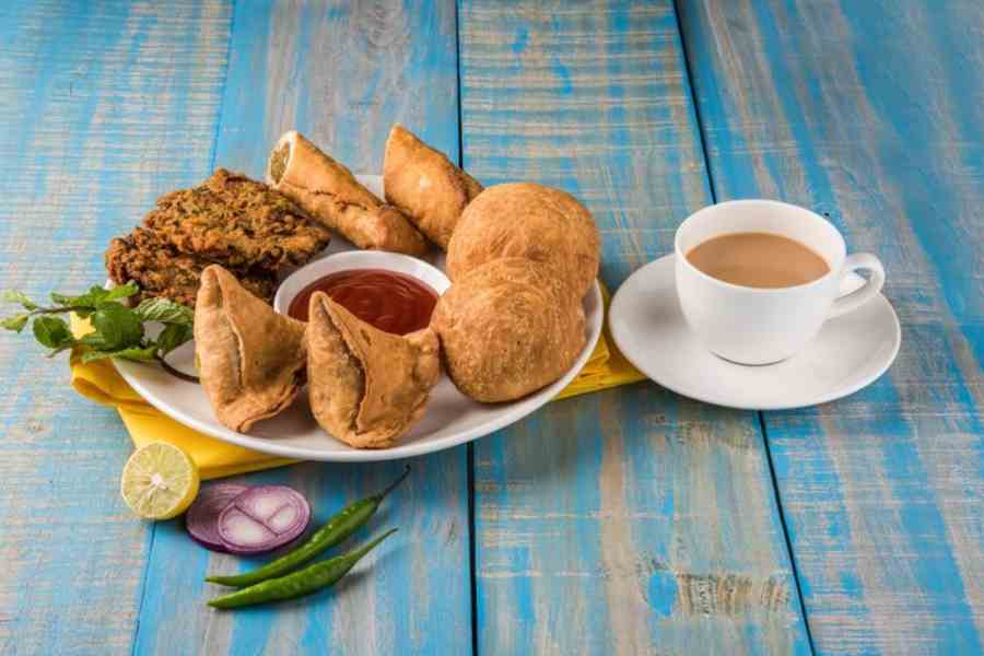 Snacks with Tea | Foods you should never have with your morning tea ...