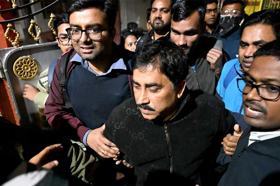 Ration Distribution Case | TMC Leader went silent regarding Shankar Adhya arrest by Enforcement ...