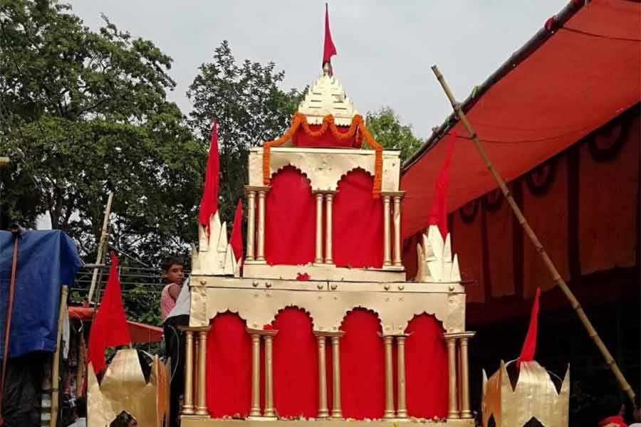 Ratha Yatra | Ratha Yatra of Lalgola continue to carry the tradition ...