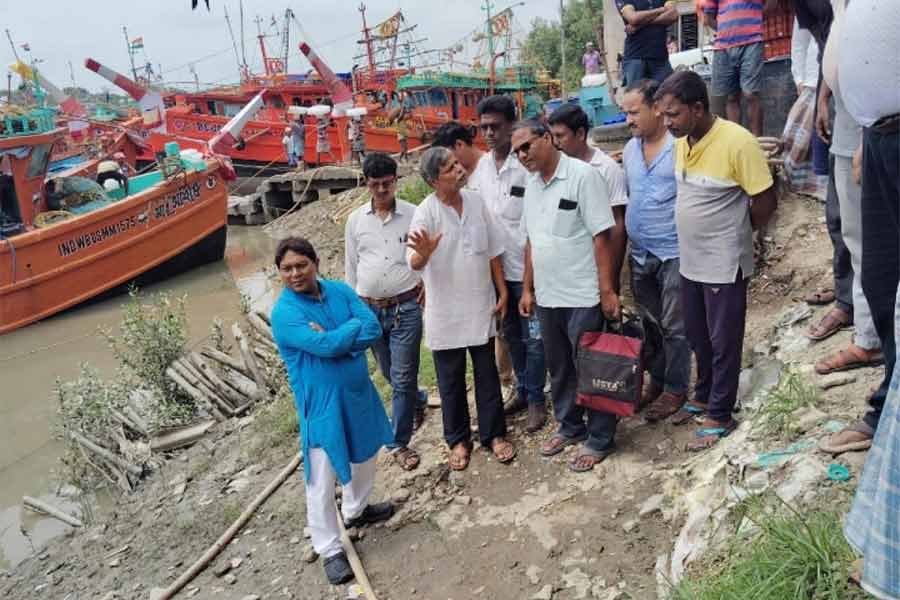 Raidighi Jetty Ghat | A jetty ghat of Raidighi to be renovated ...