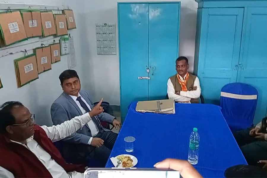 Lok Sabha Election 2024 | John Barla Slams Manoj Tigga in a Programme ...