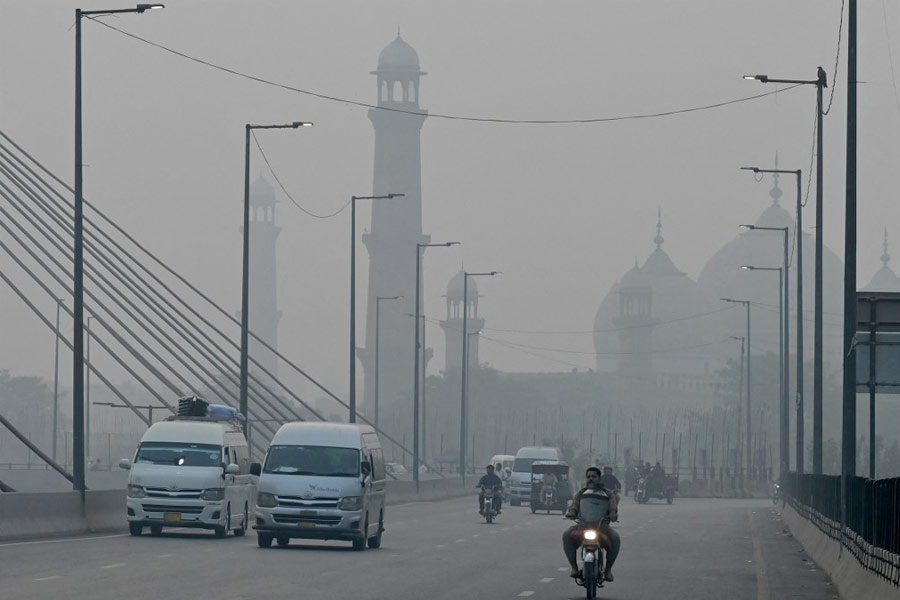 Lahore Air Pollution | Lahore air pollution record high Pakistan ...