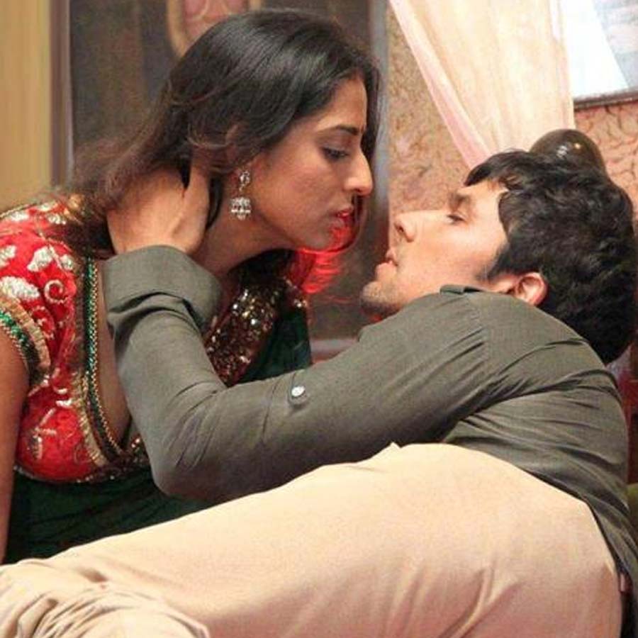 Mahie Gill | Bollywood actress Mahie Gill’s first marriage at 17 years and got divorced, where ...