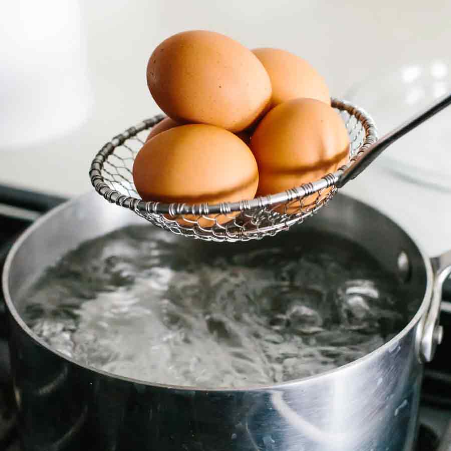 Boiled Egg Water | These are the reasons why you should never discard water after boiling Eggs ...