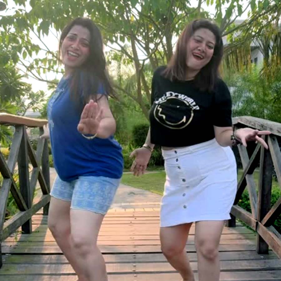 Tollywood Gossip | Bengali serial actress Arpita Mukherjee and Moyna Banerjee got trolled for ...