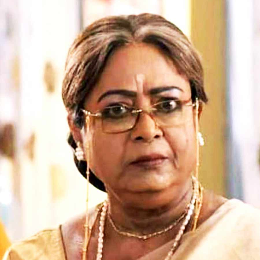 Anamika Saha on Bengali Serials | Veteran actress Anamika Saha supports Ratna Ghoshal and agrees ...