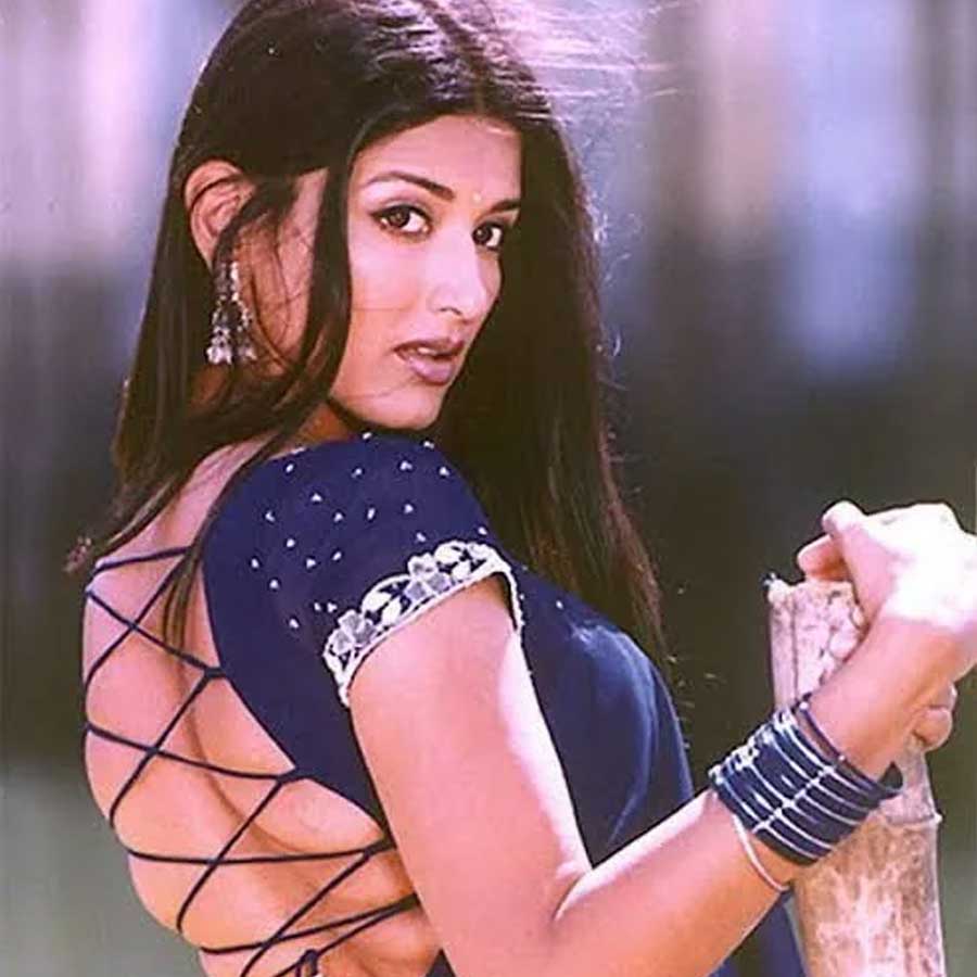 Sonali Bendre | Sonali Bendre said she did not know she was pregnant while shooting for a ...