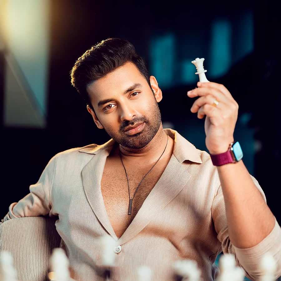 Ankush Hazra Interview | Exclusive interview of Ankush Hazra on his upcoming movie completion ...