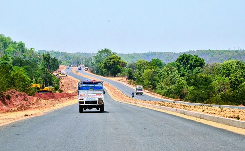 Speed breakers on NH-33 irk HC - Telegraph India