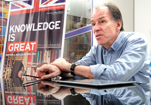 Writer paints future frames - Telegraph India