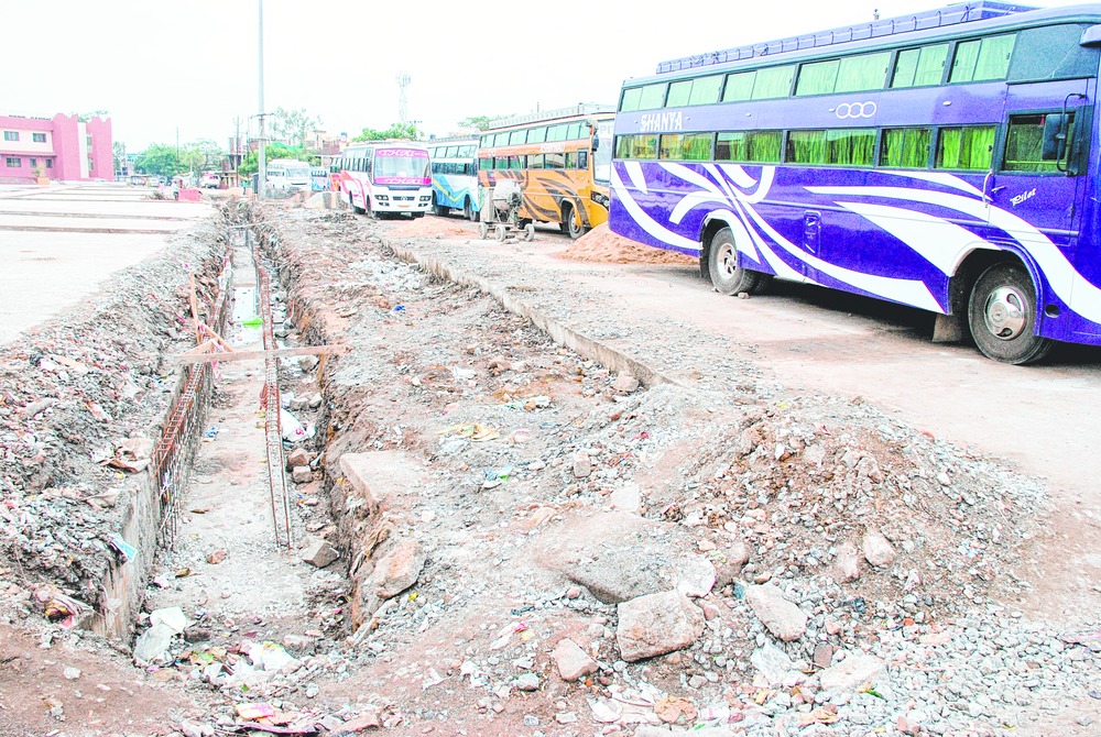 Only mindset makeover can save new bus stand - Telegraph India
