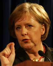 Tehran loads twin weapons, but holds fire - Telegraph India