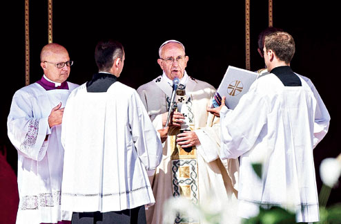 MODEL OF HOLINESS - Telegraph India