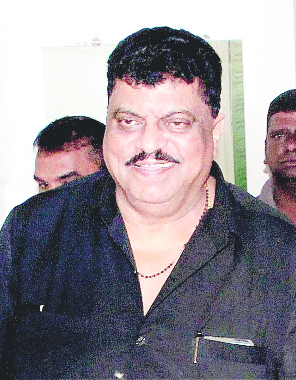 Bribe heat on former Goa CM - Telegraph India