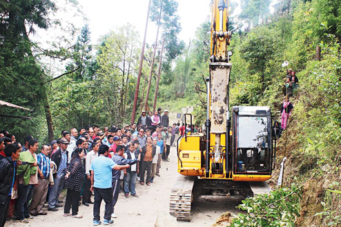 Road to highest poll station - Telegraph India