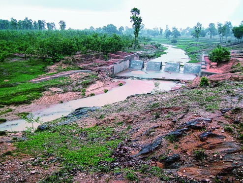 Lens on failure of check dams - Telegraph India