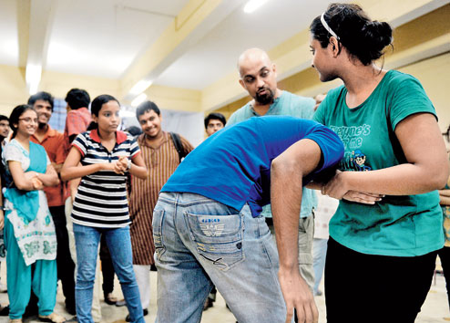 Presi packs a punch with martial arts lessons - Self-defence training ...