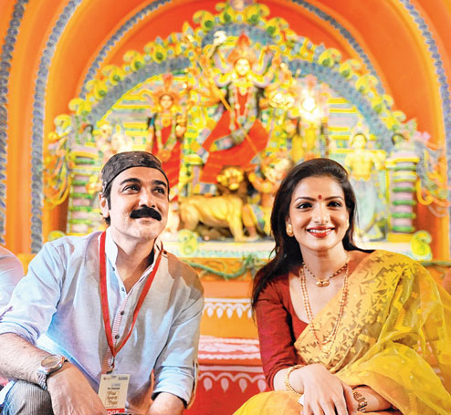 Star-struck crowd to awestruck stars - Telegraph India