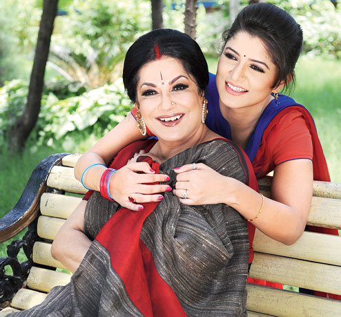 Pishima meets pishima - Telegraph India