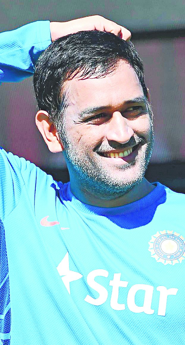 Victory more important than milestone: Dhoni - Telegraph India