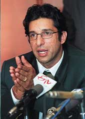 Akram to appeal ban on captaincy - Telegraph India