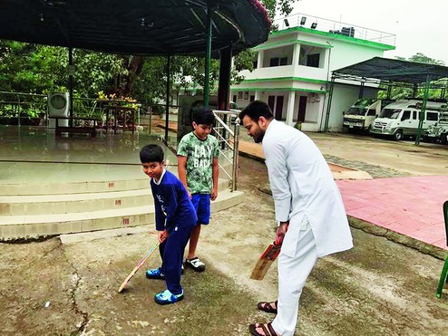 CM quit signal to Tejashwi - Telegraph India