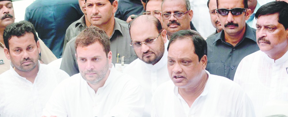 Rahul solace for scam victims - Telegraph India