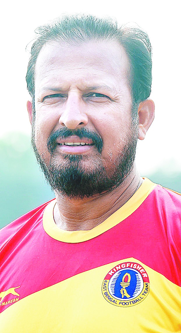 Coach Biswajit quits, keeps players in dark - Telegraph India