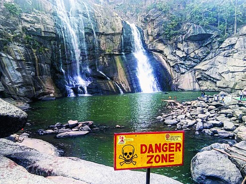 Booze & noise policing to begin at Hundru - Telegraph India