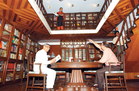 Library lair - Telegraph India