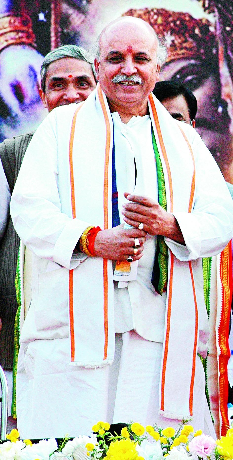 Hoof-and-horn hour - Telegraph India