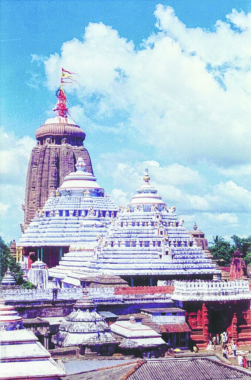 Puri temple priests on warpath - Telegraph India